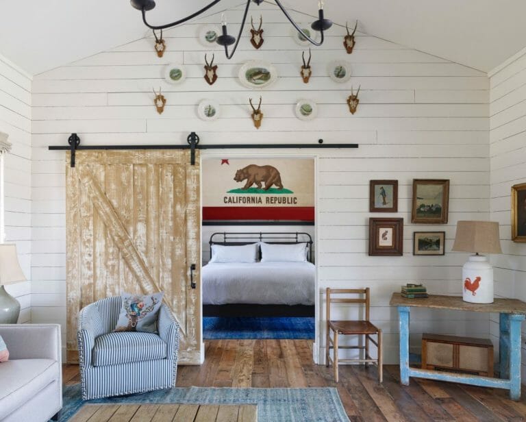 Cabin Interior Design: Tips to Create a Modern Cabin Interior