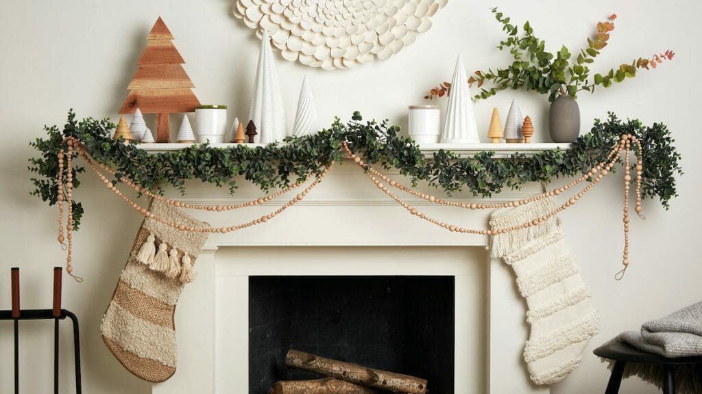 18 Winter Décor Ideas for a Cozy Home - Decorilla Online Interior Design