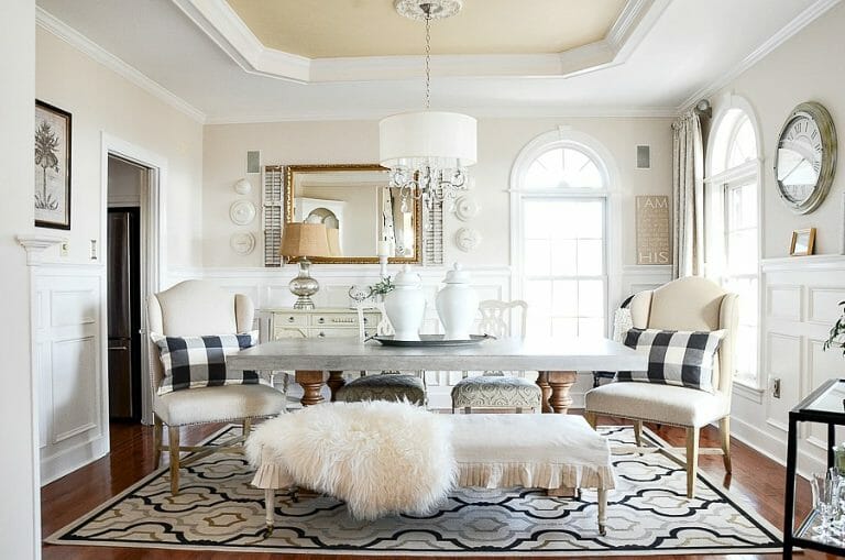 18 Winter Décor Ideas for a Cozy Home - Decorilla Online Interior Design