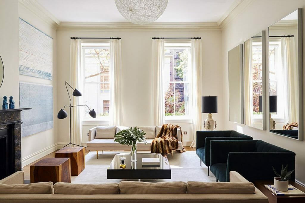 How to Make a Small Room Look Bigger: Best Tips & Tricks - Decorilla Online Interior Design