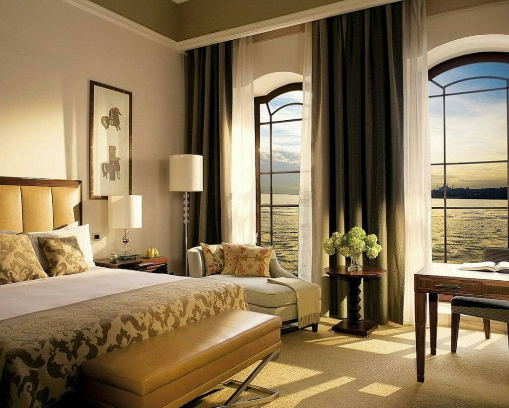 Hotel Interior Design: Create Spaces Your Guests Will Love - Decorilla ...