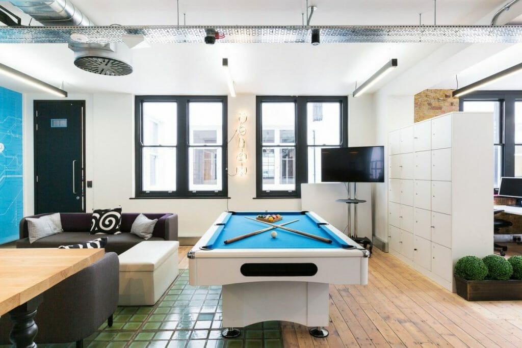 10 Modern Office Design Ideas for an Inspiring Workplace - Decorilla ...