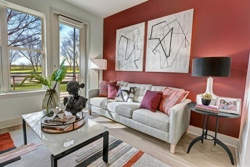 Simple Living Room Ideas for Perfectly Understated Style - Decorilla ...