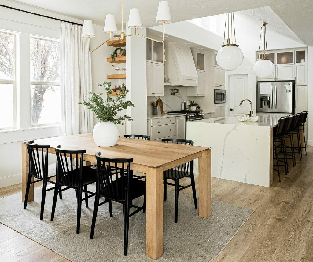 Top Dining Table Styles + Pro Tips for Choosing the Right One - Decorilla Online Interior Design