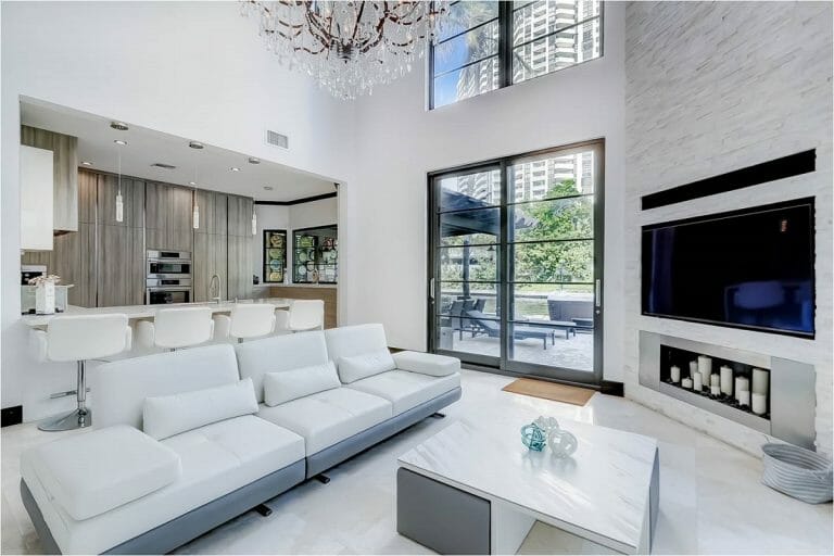 9 Designer-Ideas to Overcome an Awkward Living Room Layout - Decorilla ...