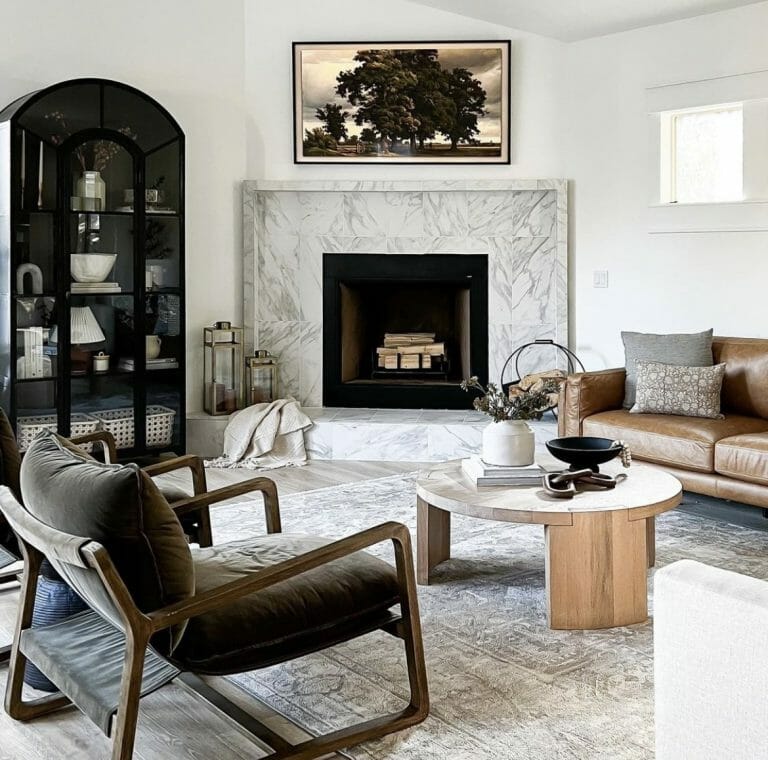 9 Designer-Ideas to Overcome an Awkward Living Room Layout - Decorilla ...
