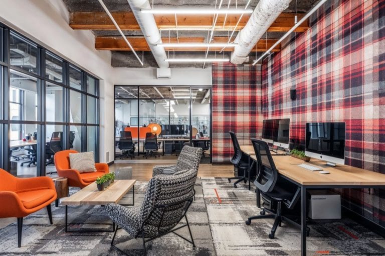 Office Decorating Ideas to Elevate Your Workspace - Decorilla Online ...