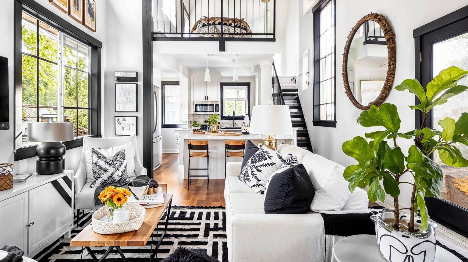 Loft Decorating Ideas: Elevate Your Urban Oasis with Style - Decorilla ...