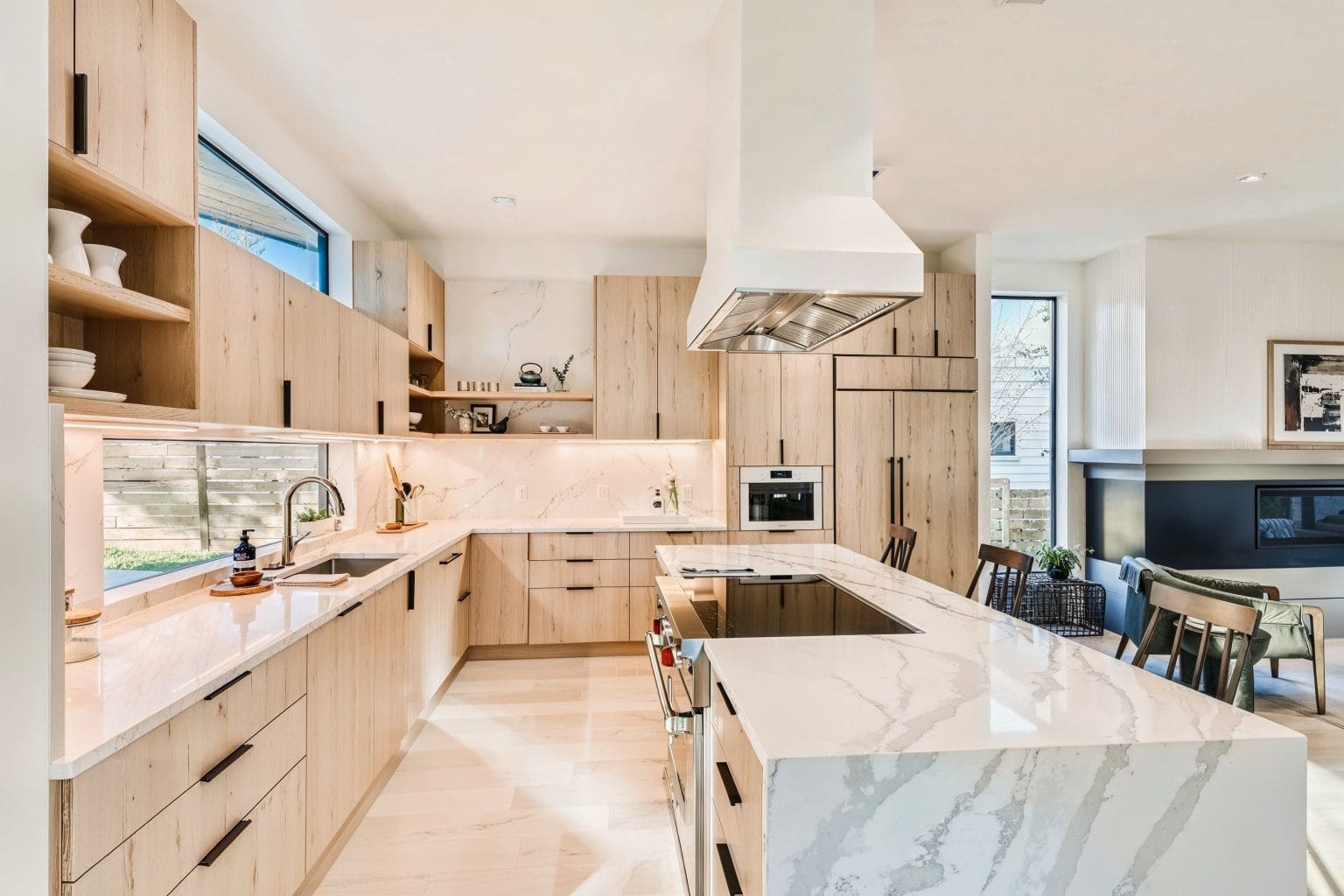 12 Most Stylish Range Hood Ideas for Your Dream Kitchen - Decorilla ...