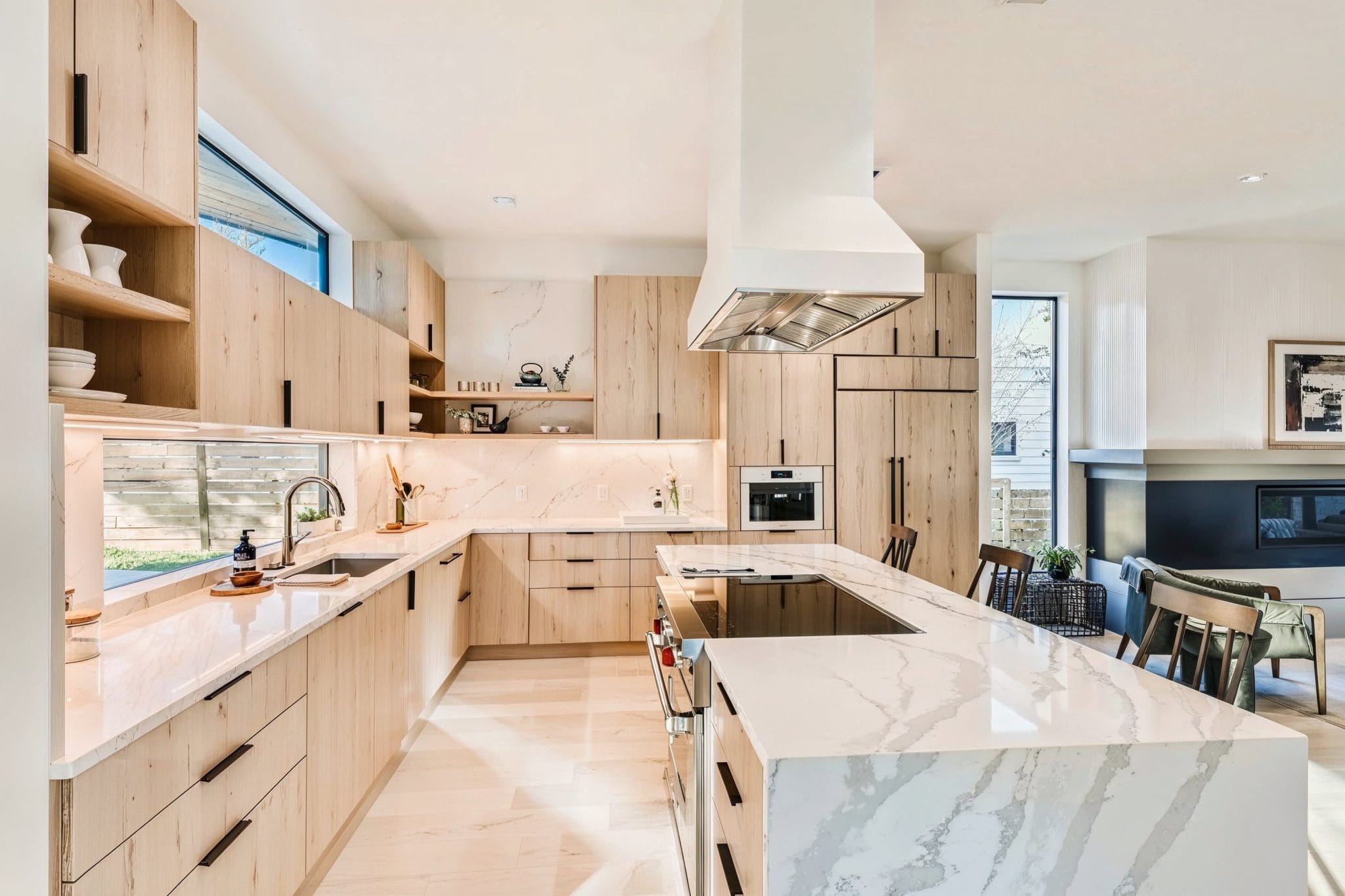 12 Most Stylish Range Hood Ideas for Your Dream Kitchen - Decorilla ...