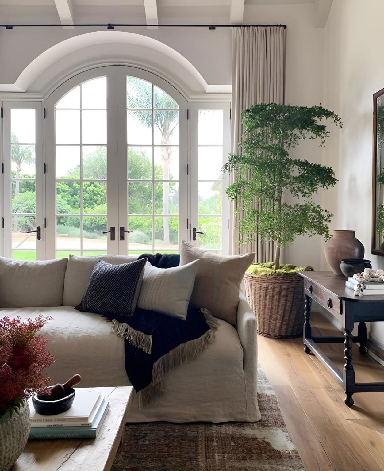 Spanish Revival Interior Design Must-Have Features for Your Home ...